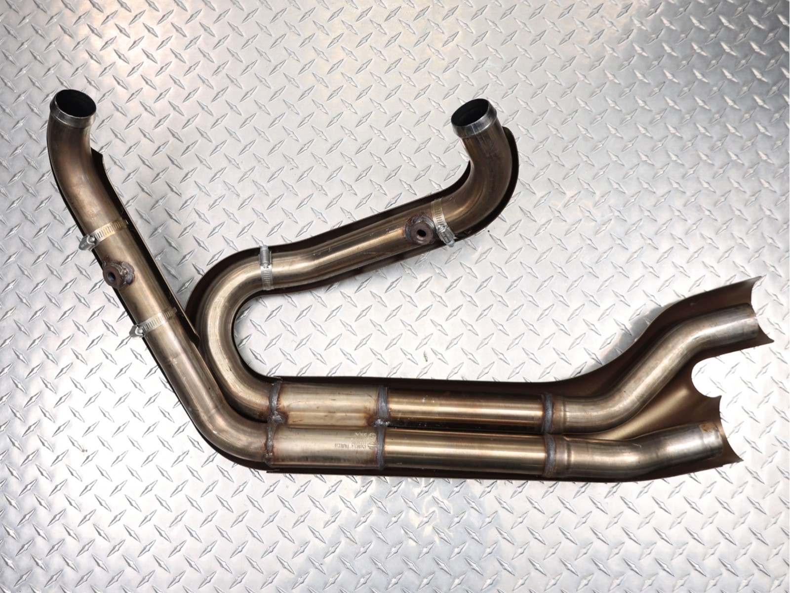 Fat Bob manifold + heat shield 65600314