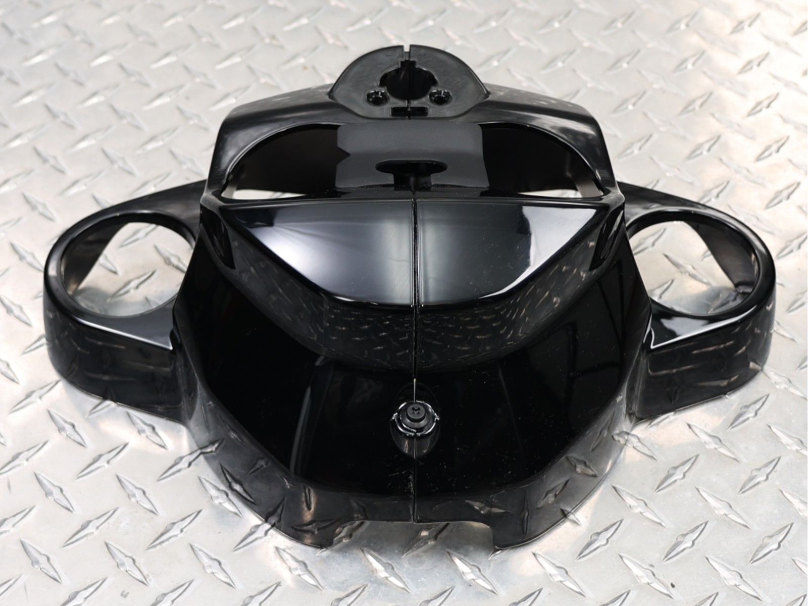 Road Glide ST Instrument Cover 70901104DH + 57300403DH