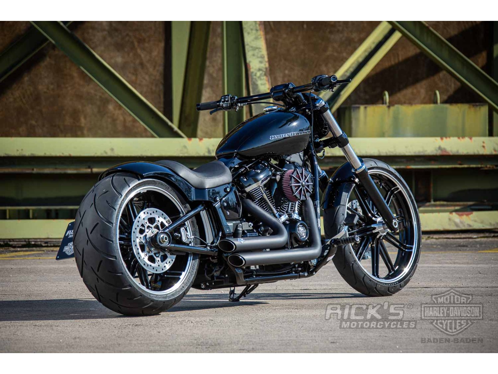 Rear Fender Softail M8 2018 up with lights, Fat Boy, Breakout. FXDR, Steel