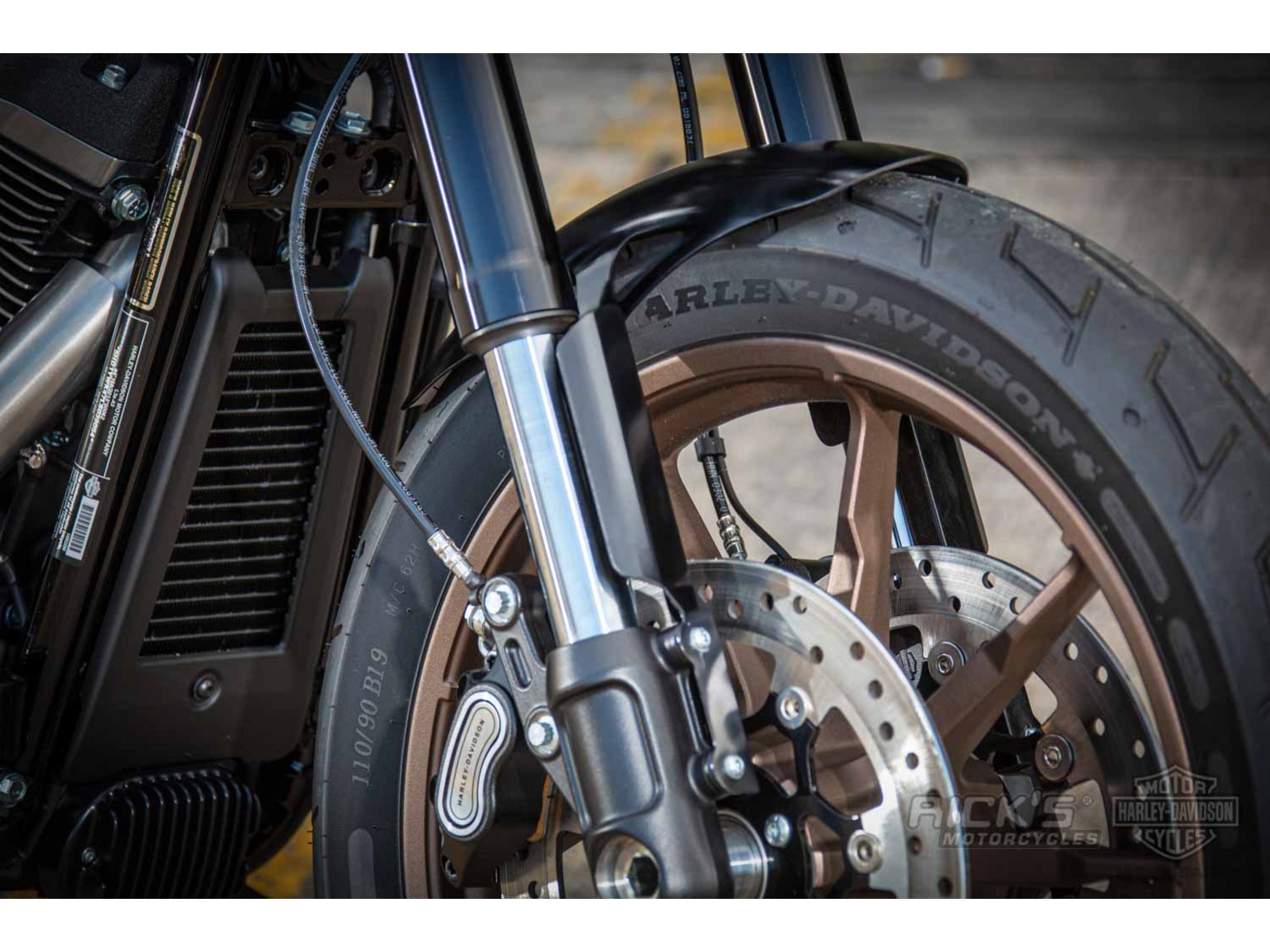 Rick's Motorcycles front fender Softail M8 Lowrider S