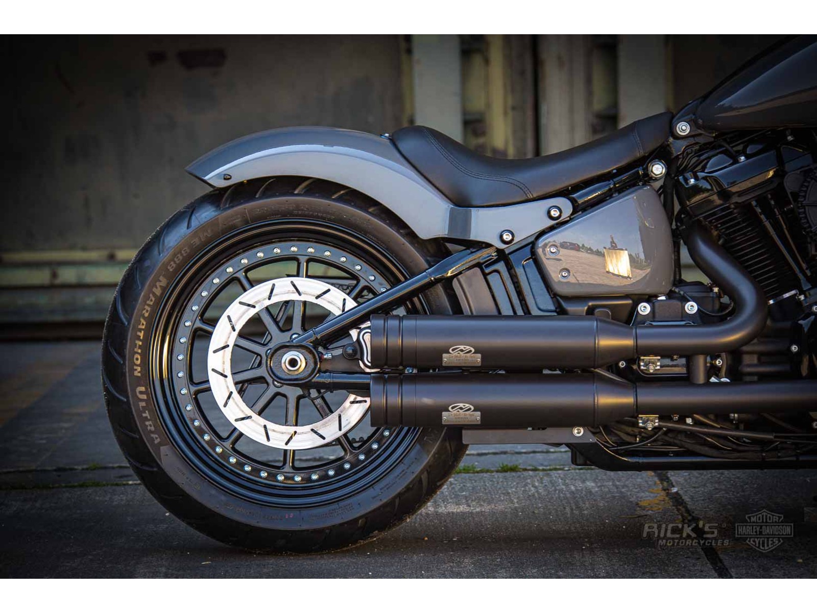Rick's Motorcycles rear fender Softail M8 from 2018, narrow