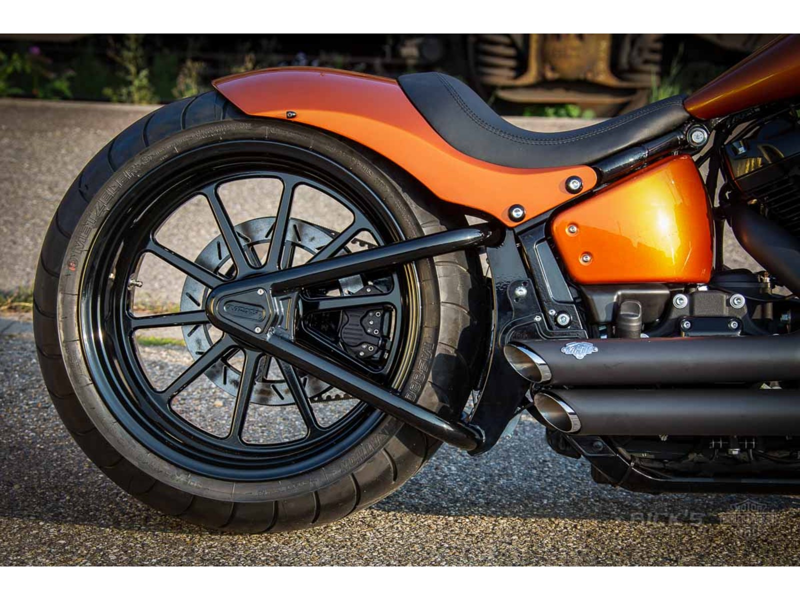 Rick's Motorcycles rear fender Softail M8 from 2018, 300 kit