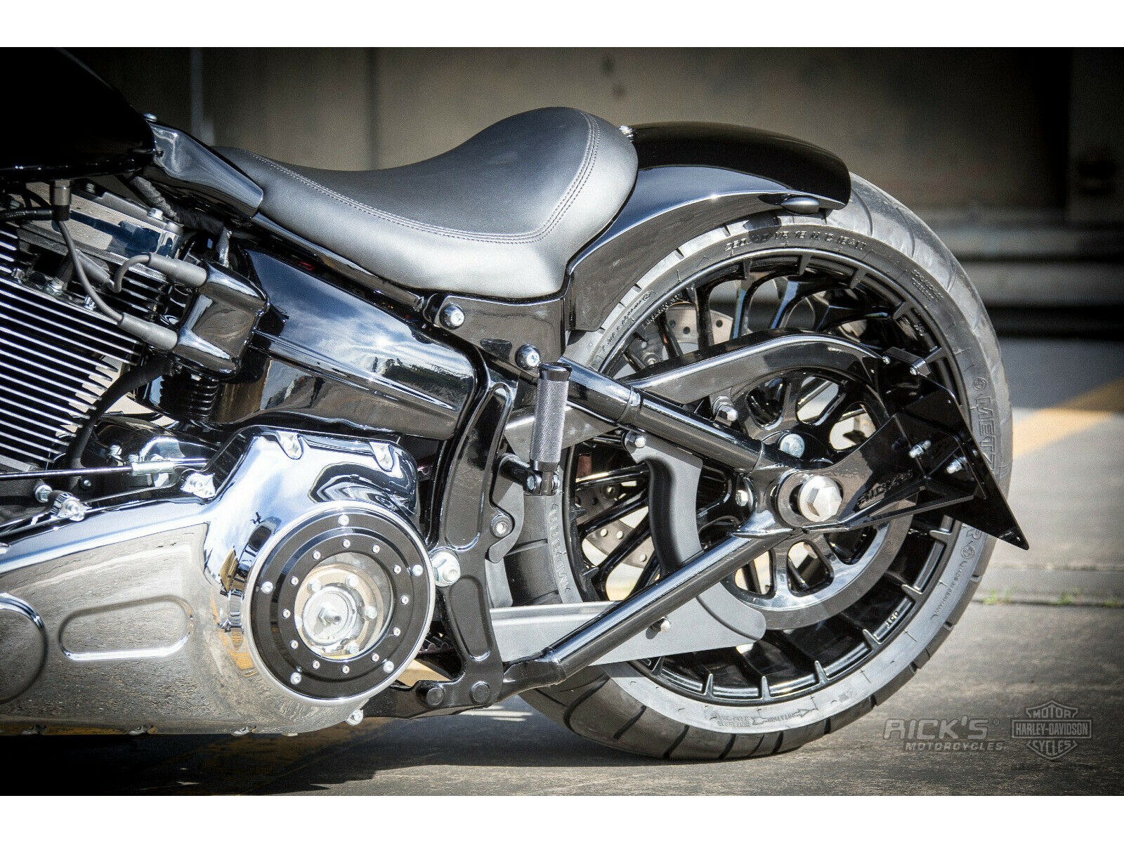 Rick's Motorcycles rear fender Softail Twin Cam up to 2017