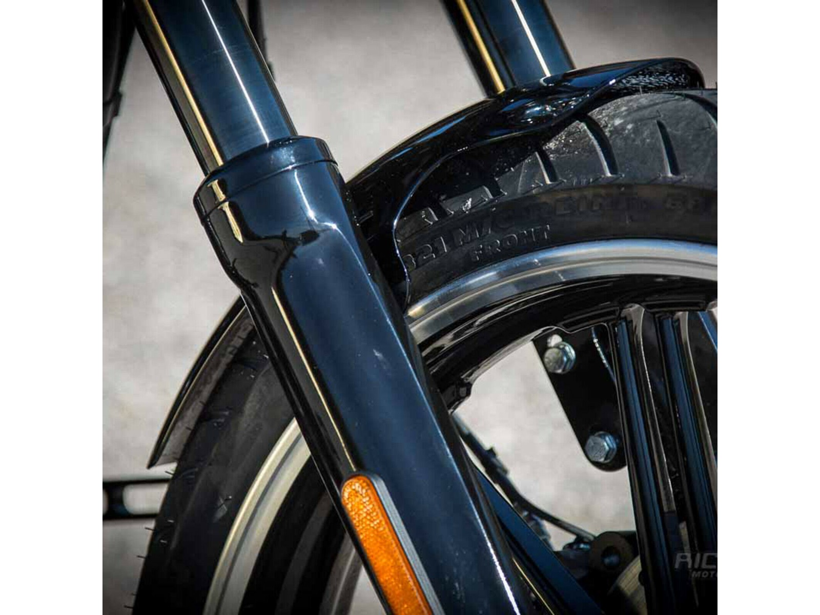 Rick's Motorcycles front fender Softail Breakout, 21", steel