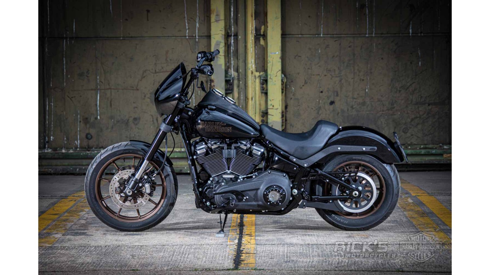 Rick´s Motorcycles Frontfender Softail M8 Lowrider S