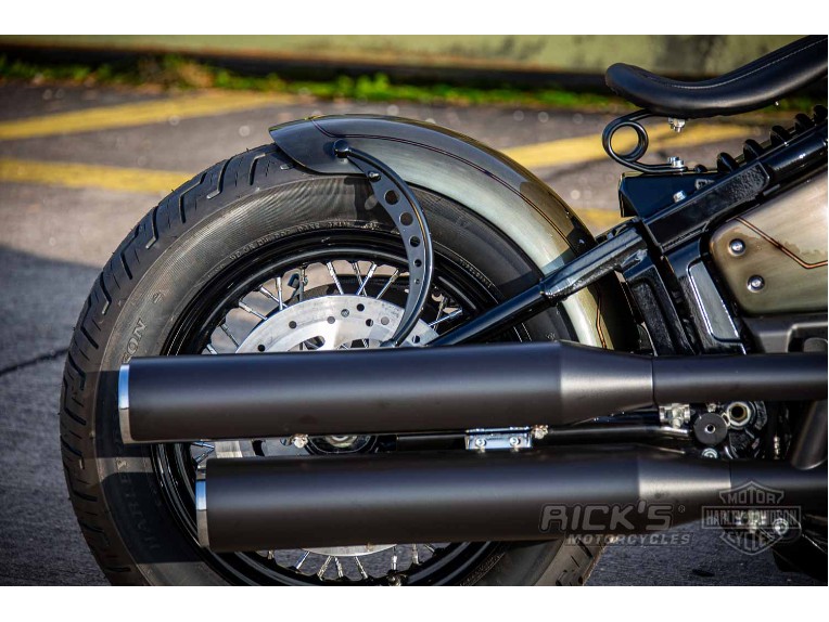 Rear Fender BOBBER Swingarm mounted, Softail M8 2018 up, Steel