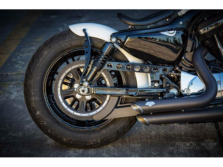 Rear Fender BOBBER Swingarm mounted, Sportster 2010 up