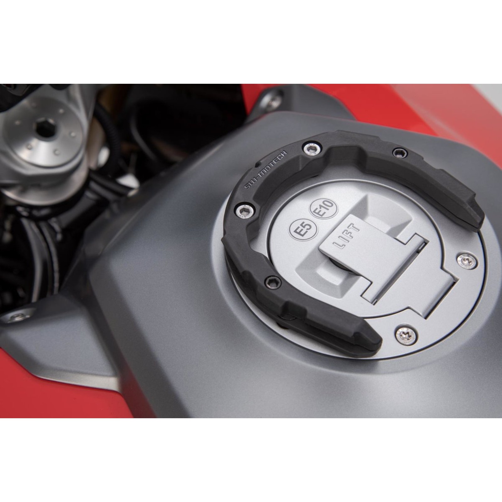 Tankbefestigung SW-Motech Pro Adapterkit für Honda