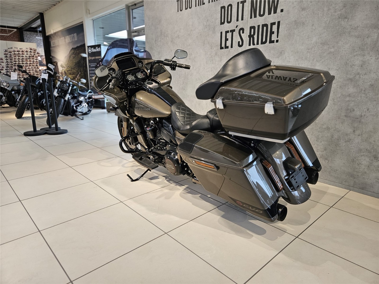 FLTRXSE CVO Road Glide