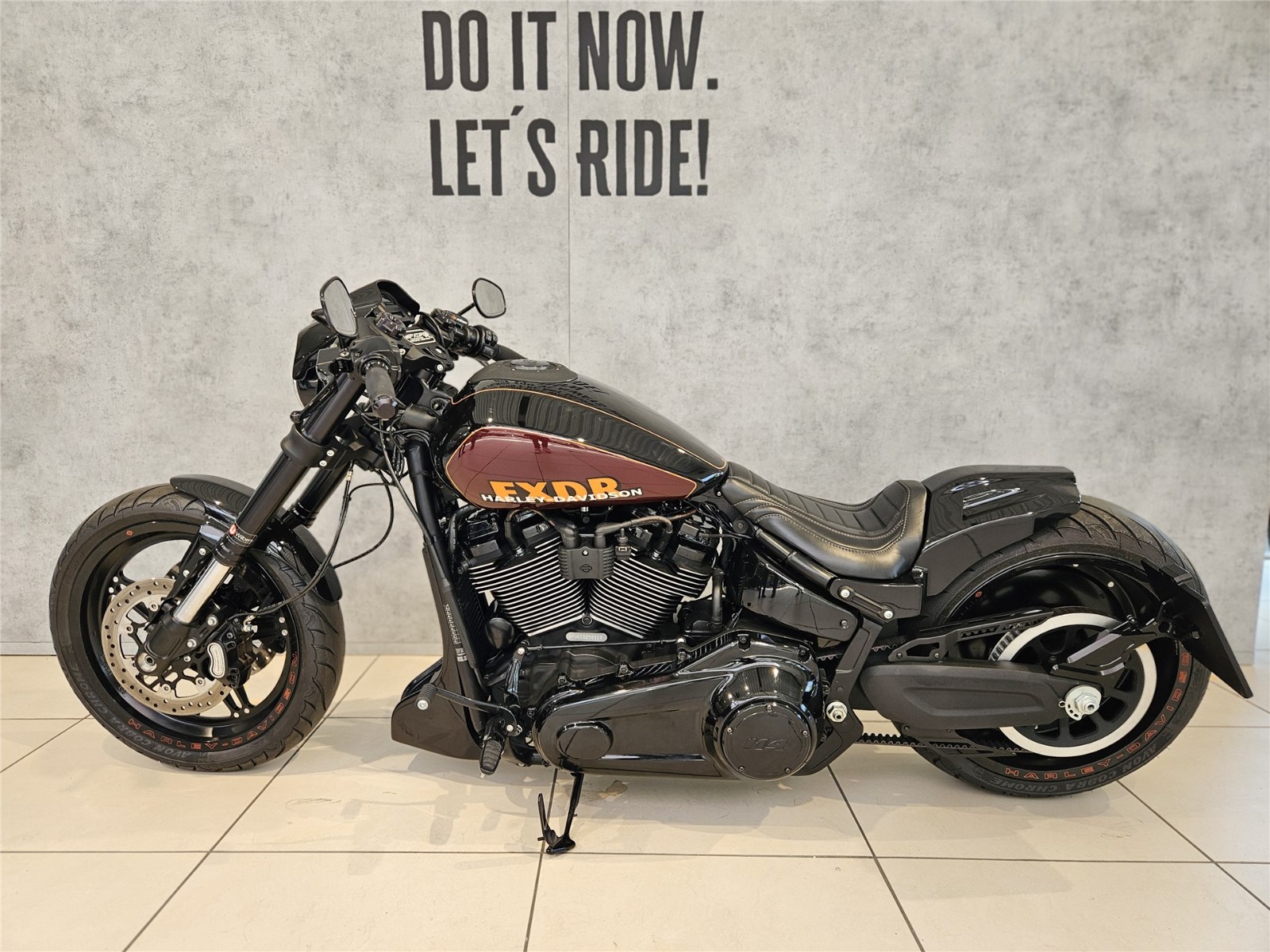 FXDR 114 Custombike